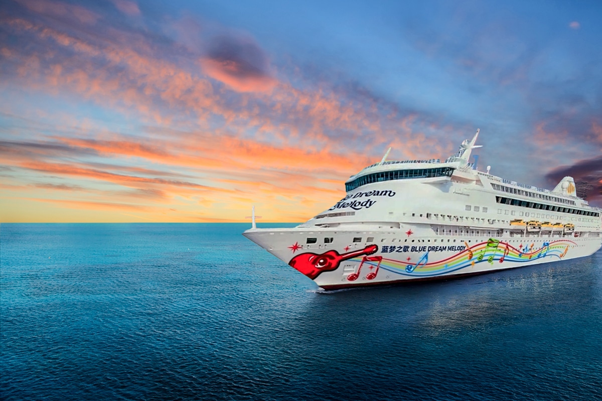 Ex-AIDA Vita passiert gefährliche Gebiete im Roten Meer